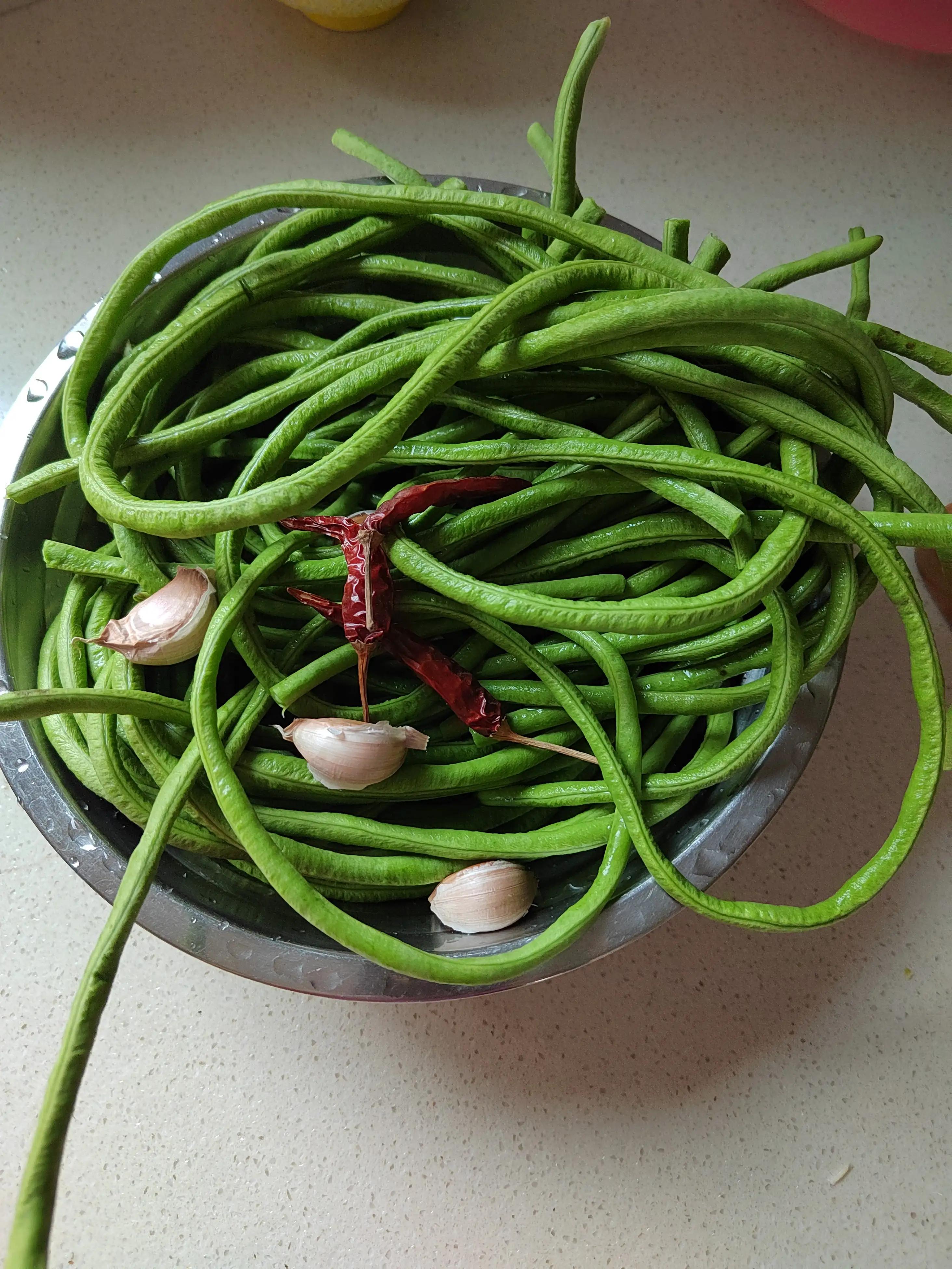 How to pickle sour cowpea - iMedia