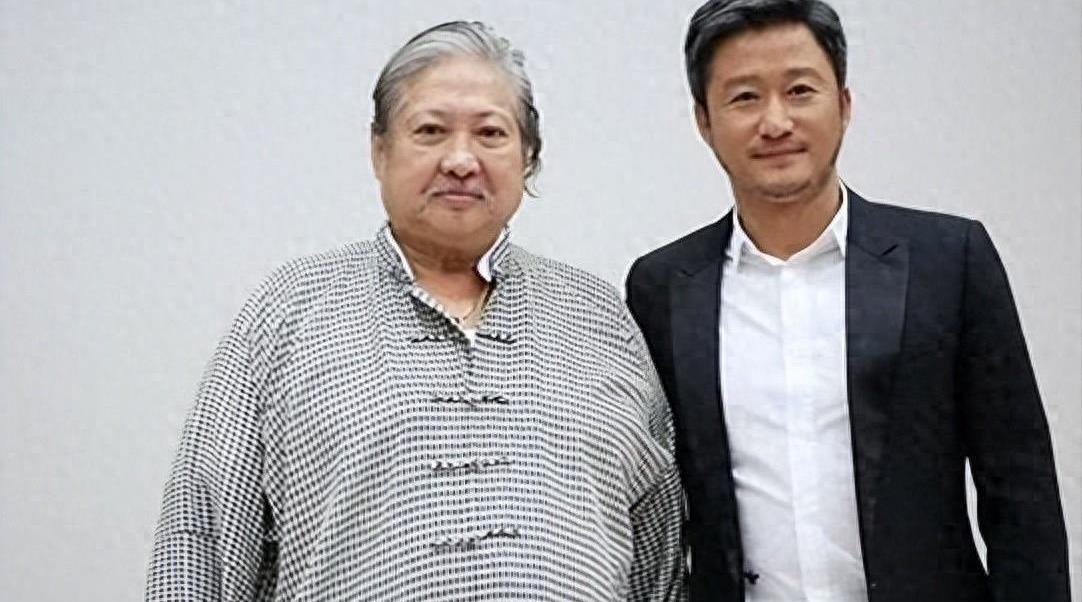 He lied to us for 49 years. It turns out that he is Wu Jing's father ...