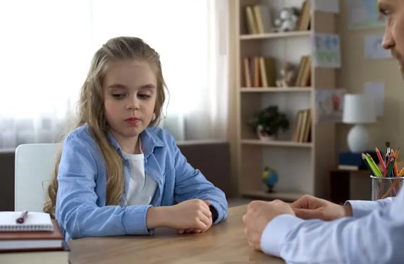 How does an entangled family affect children?Signs of entanglement and ...