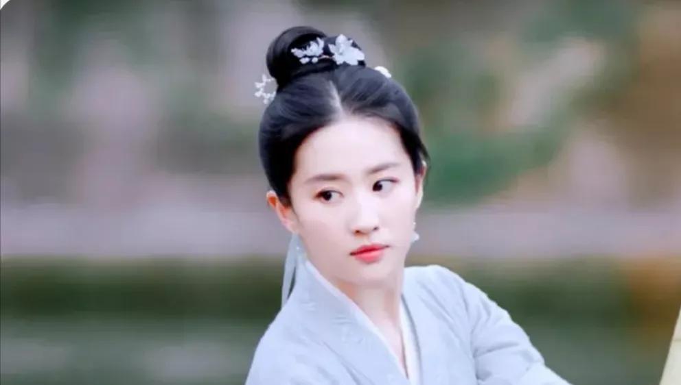 Liu Yifei's role as Meng Hualu's Zhao Pan'er became popular, and many ...