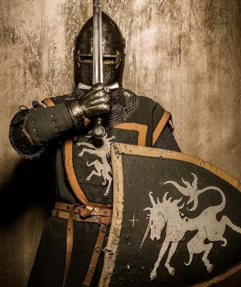 In which aspects did English knight culture in the 11th century ...