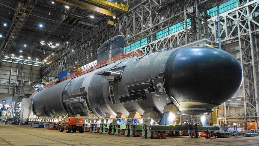 The US nuclear submarine was severely damaged in the South China Sea ...