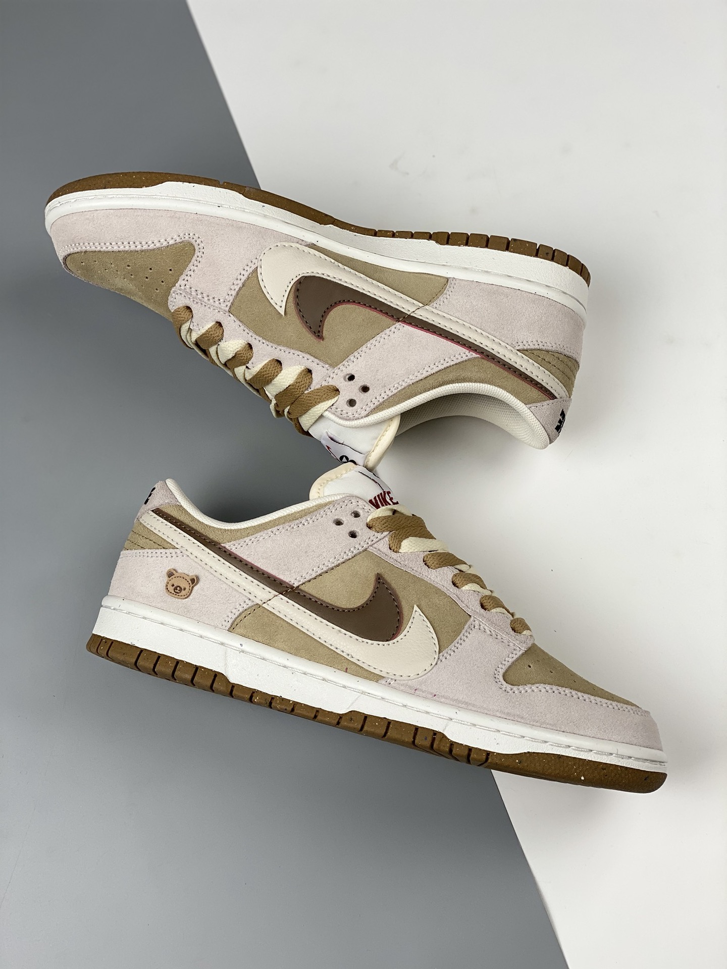 AJ1 Low "The Wizard of Oz" Exclusive Color Matching for Girls - iMedia