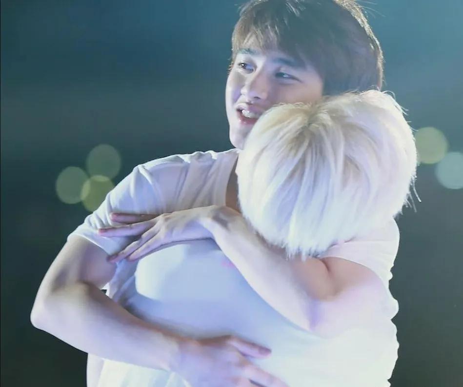 How good is EXO's relationship?I want to hug, I want to be embraced by ...