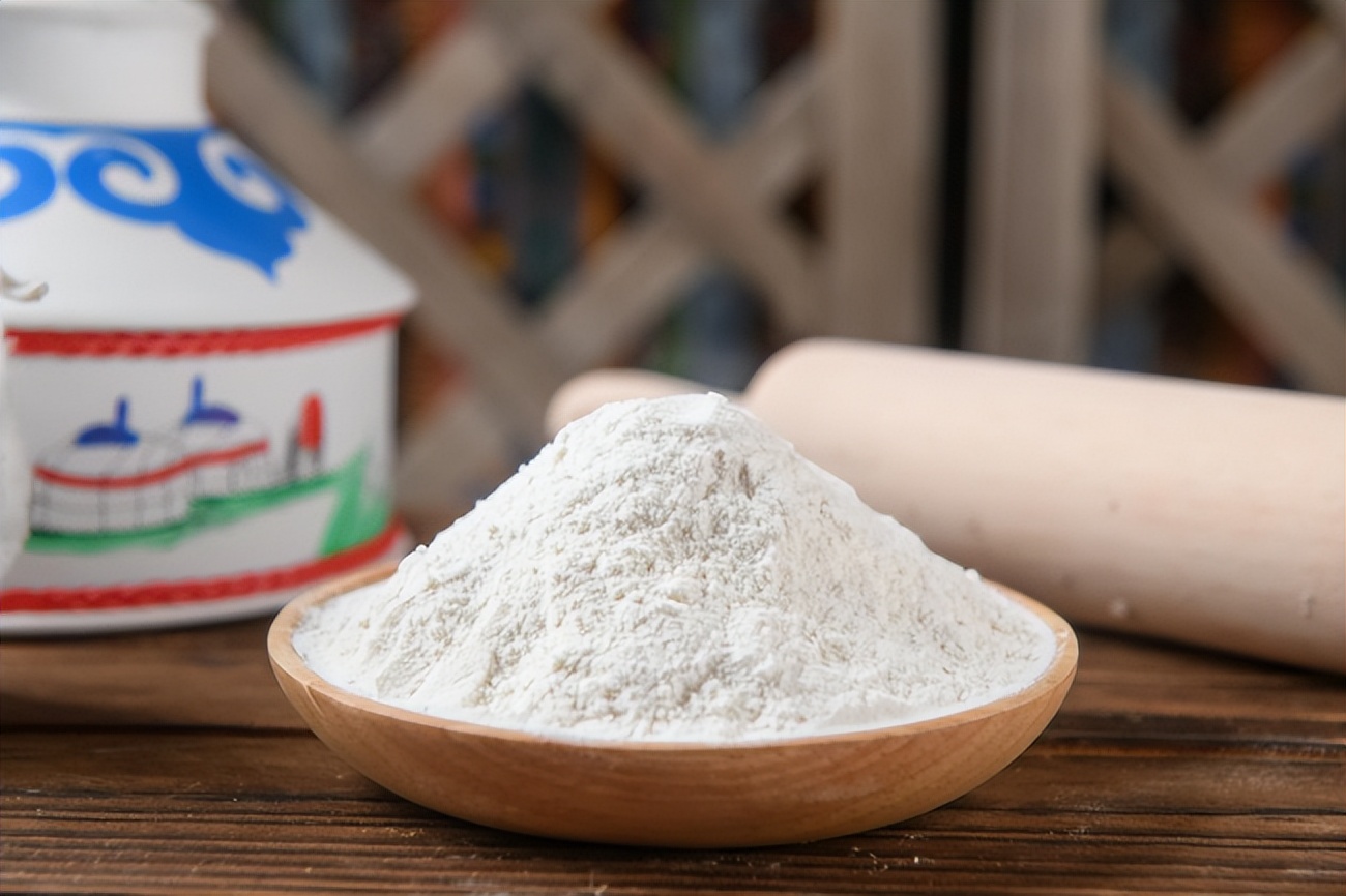 Fulinmen Hetao Plain Snowflake Wheat Flour, serve a bowl of delicious ...