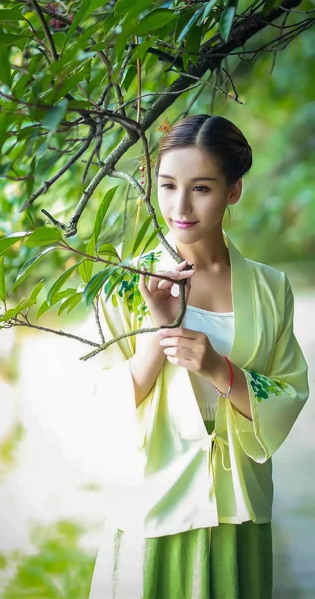 A kind of charm and elegance, where you can find a charming and ...