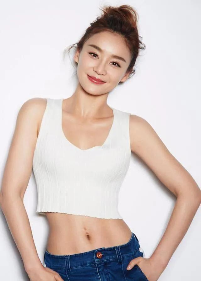 Celebrity pictures - Issue 353 Yuan Shanshan - iMedia