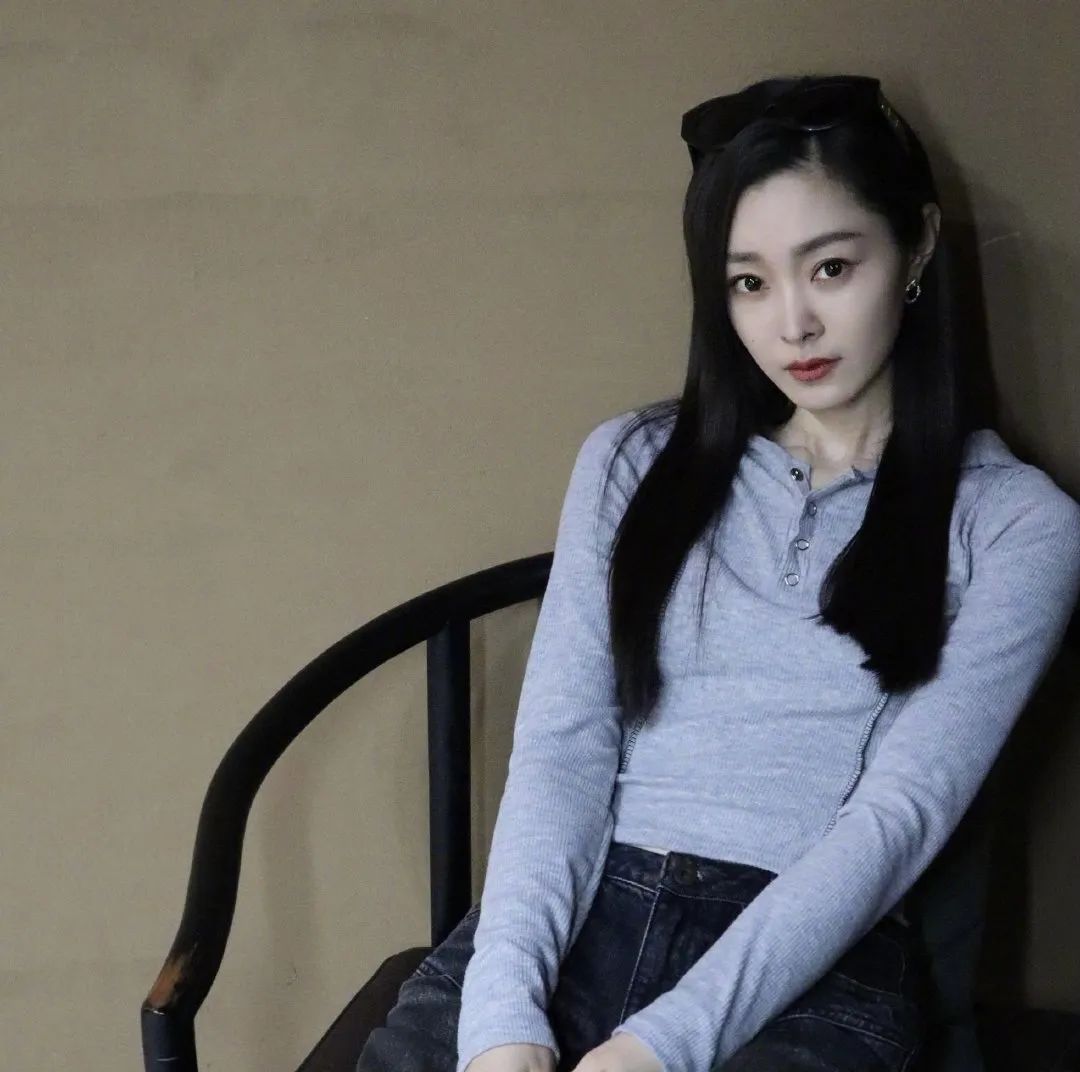 White Deer Zhang Linghe, Song Yi, Zhang Dada, Zhang Jingyi, Sun Li - iMedia