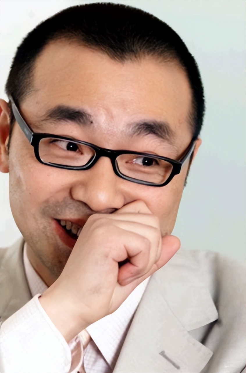 What did Liu Yiwei experience when he was rumored to have angered CCTV and was expelled from a ...