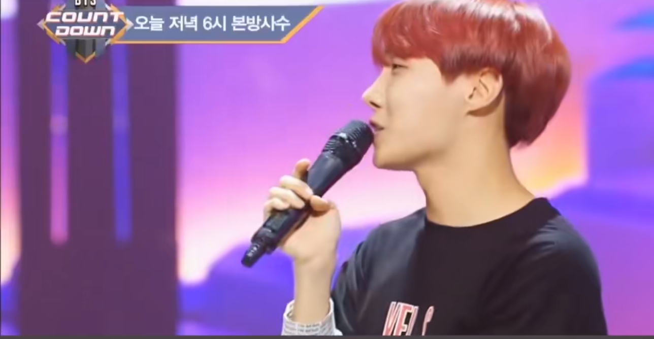 Korean entertainment rollover scene?Kim Namjoon accidentally ripped off ...