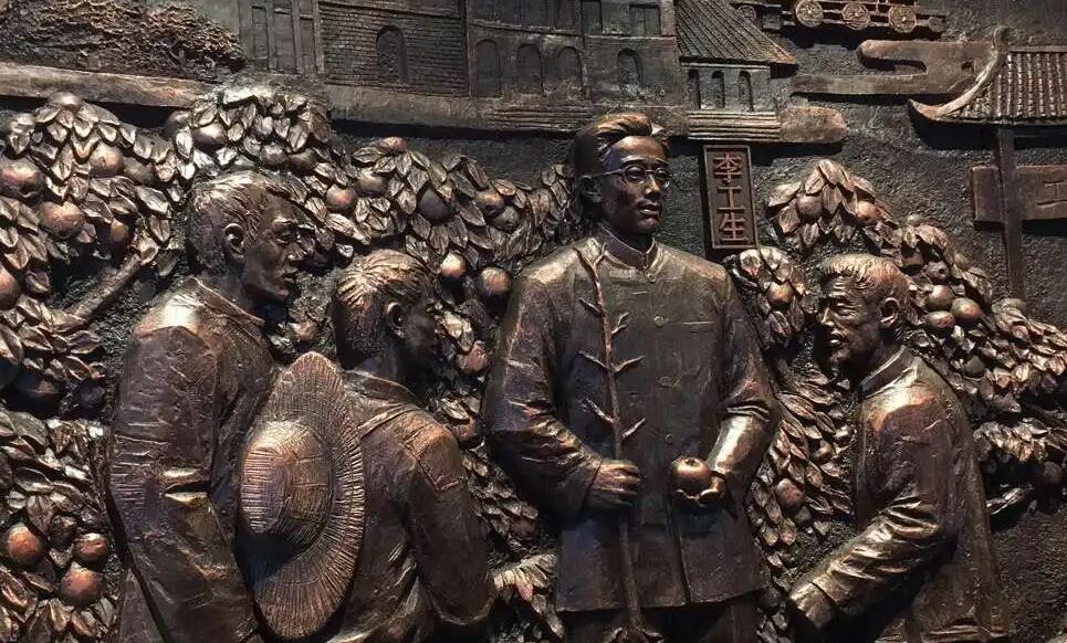 The Past and Present of "Lingbao Apple" - iNEWS