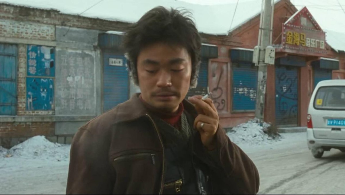 Crazy between dream and reality, the theme analysis of the film "Hello ...