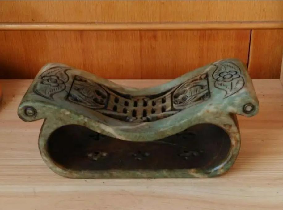 Why did the ancients like to use jade pillows?Are you not tired from ...