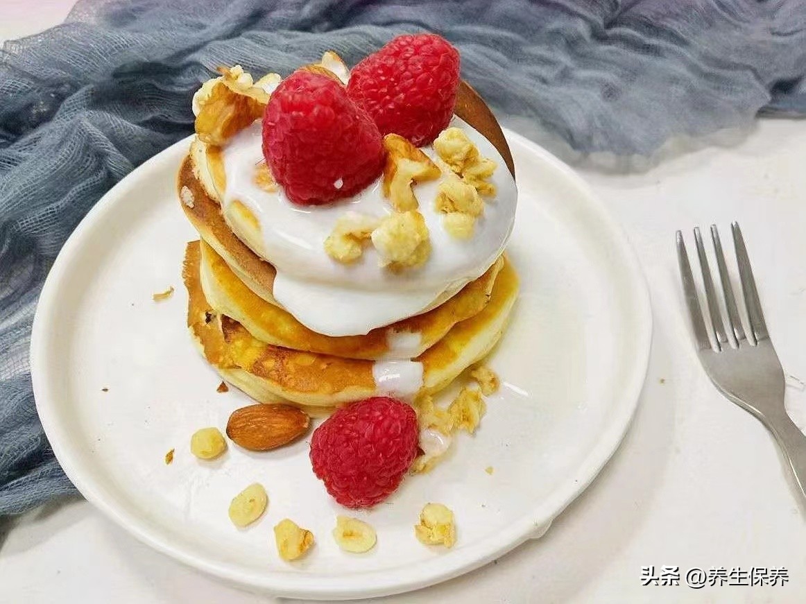 The soufflé cake that can be made in a pan is simple and the baby loves ...