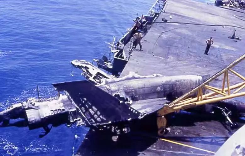 US fighter jet collides with aircraft carrier in South China Sea ...