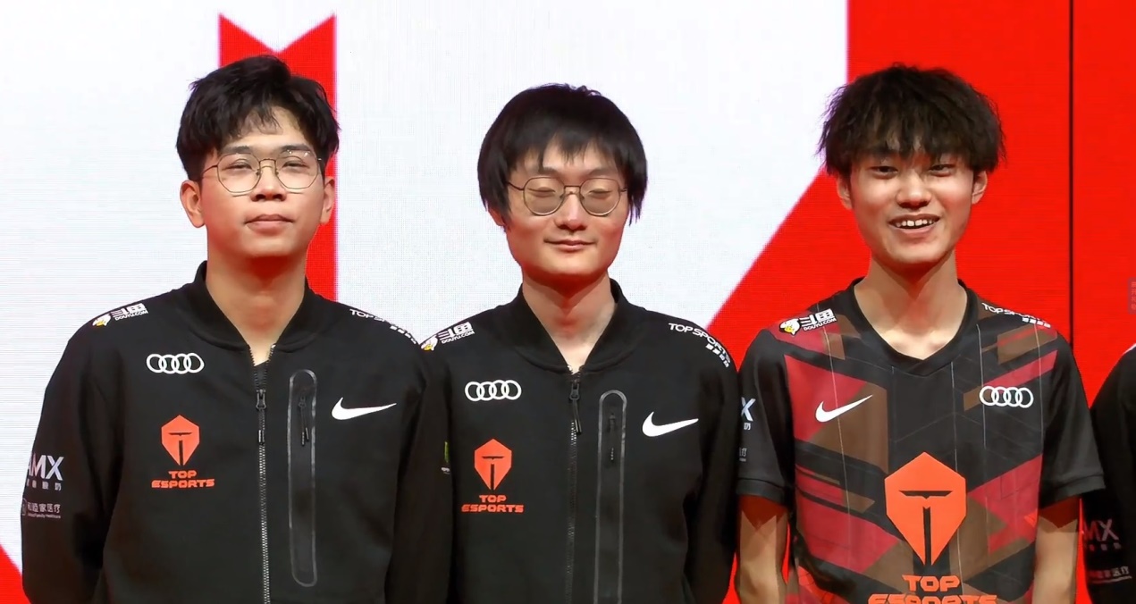 RNG's two open and hanging operations are on fire!Gala escapes under ...