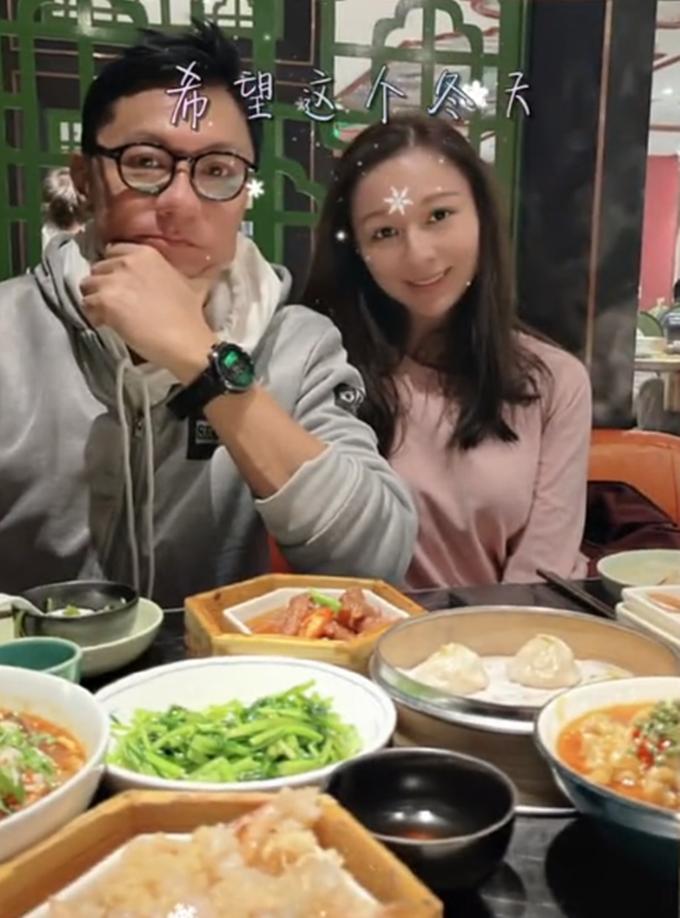 Lin Junxian reunited with her daughter after 10 months, holding hands ...