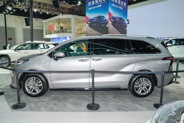 Price increases against the trend! The 2023 Toyota Saina is a bit ...