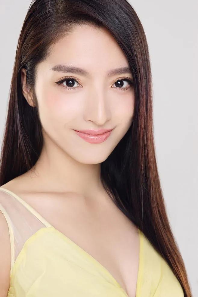 Pan Chen is as elegant and fresh as a fairy, and the goddess without ...