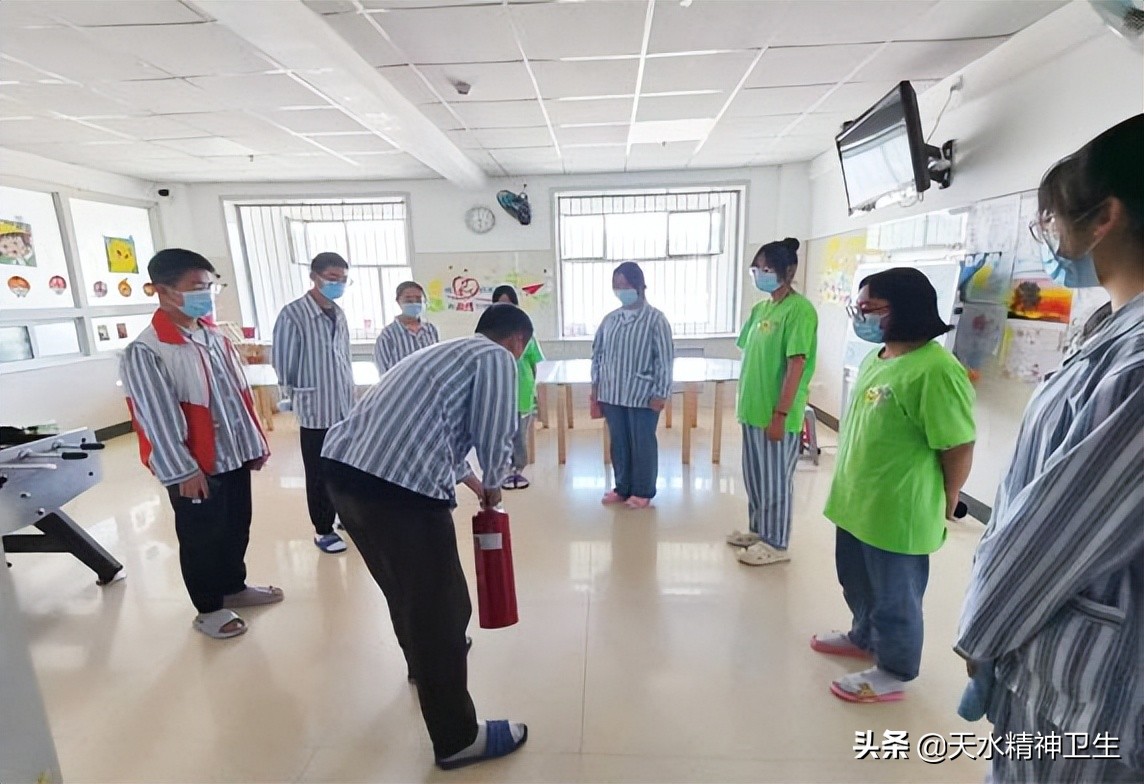 Safe action to escort patients - iNEWS