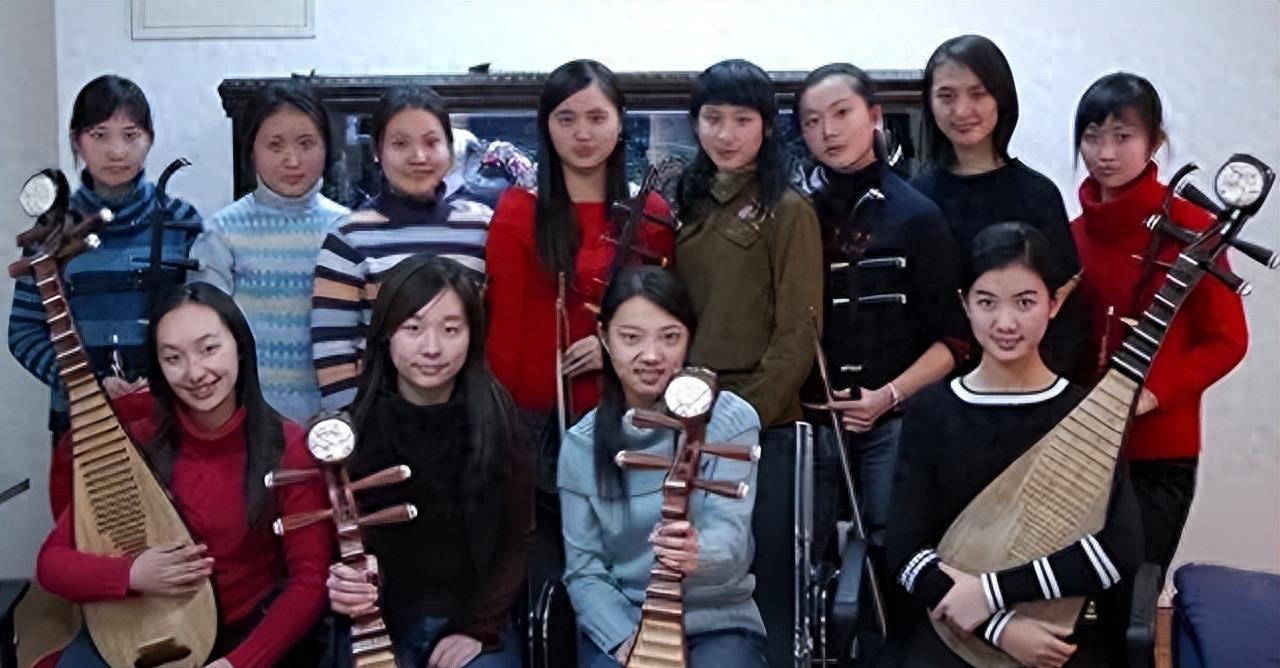 The Sound of Music: The Music Legend of China and Japan in Twelve Girls ...