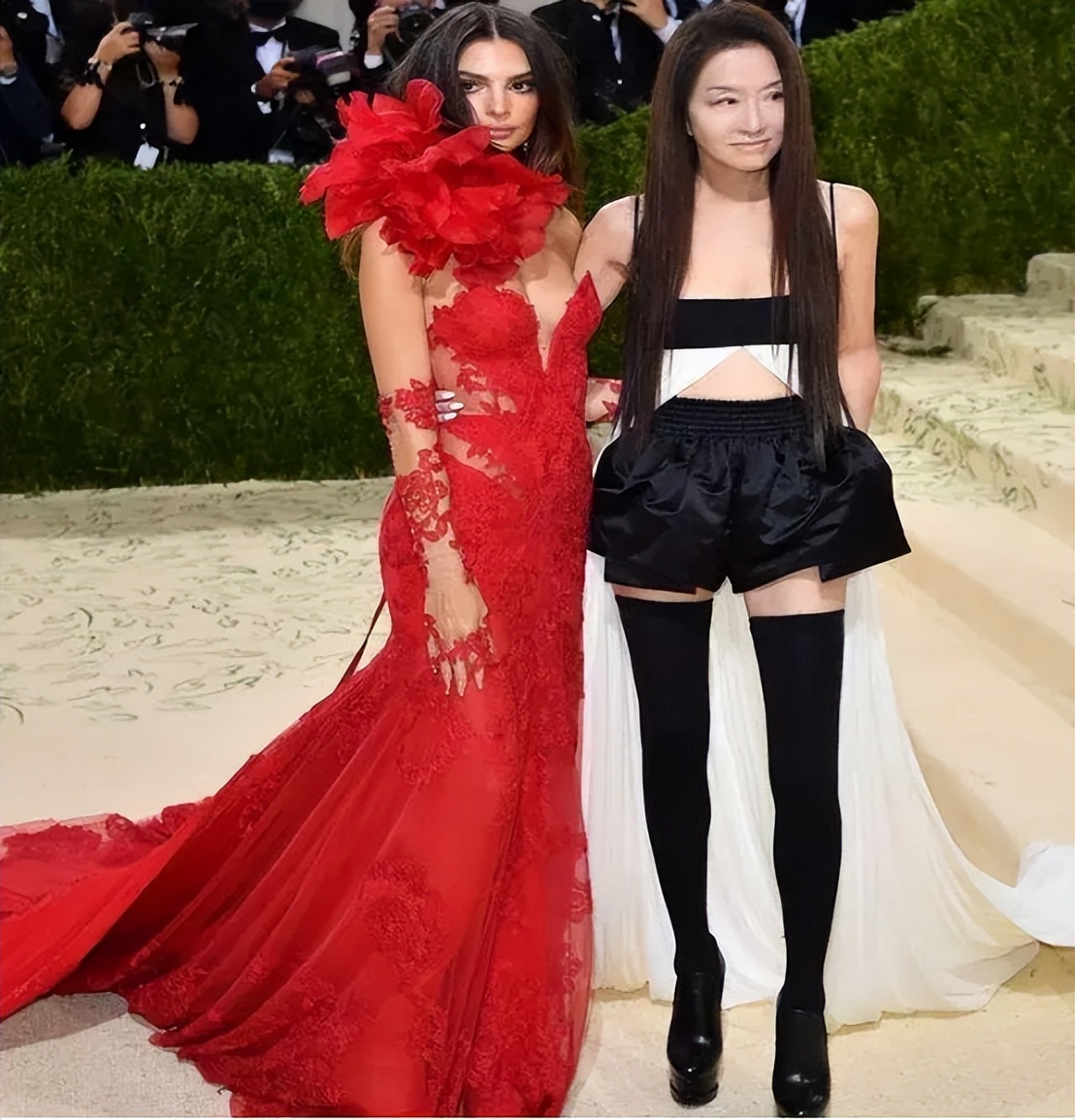 "Fashion Witch" Wang Weiwei: Divorced at the age of 63, fell in love ...