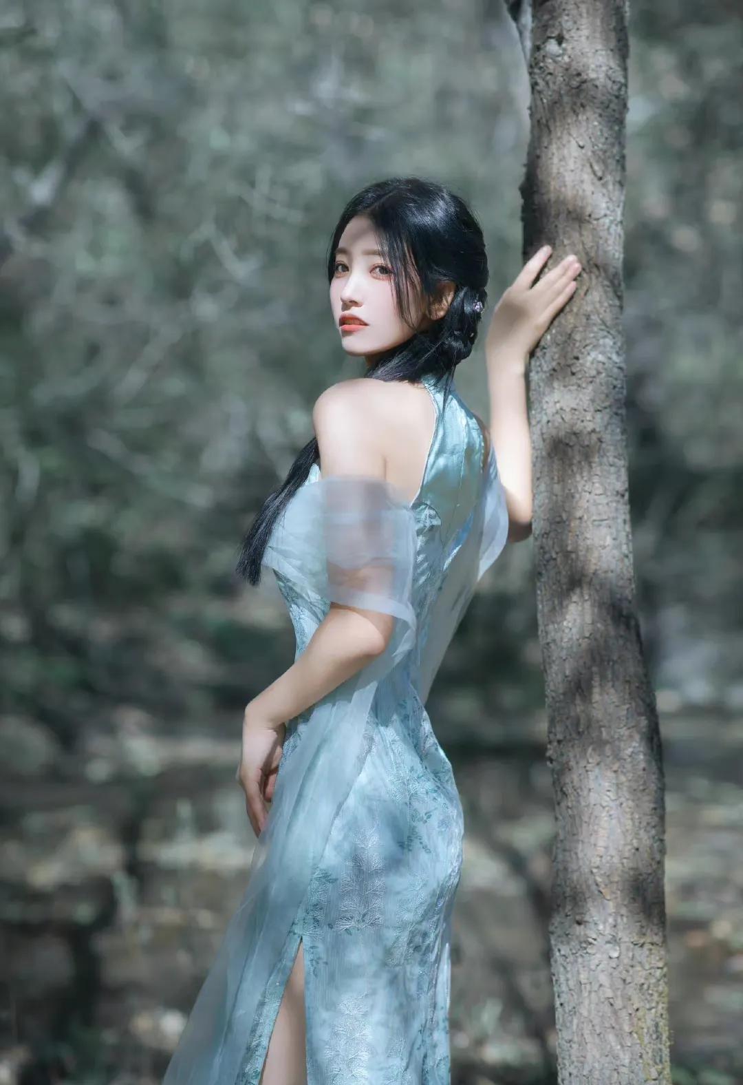 "Treasure Girl" Sun Xiaoyan - iMedia