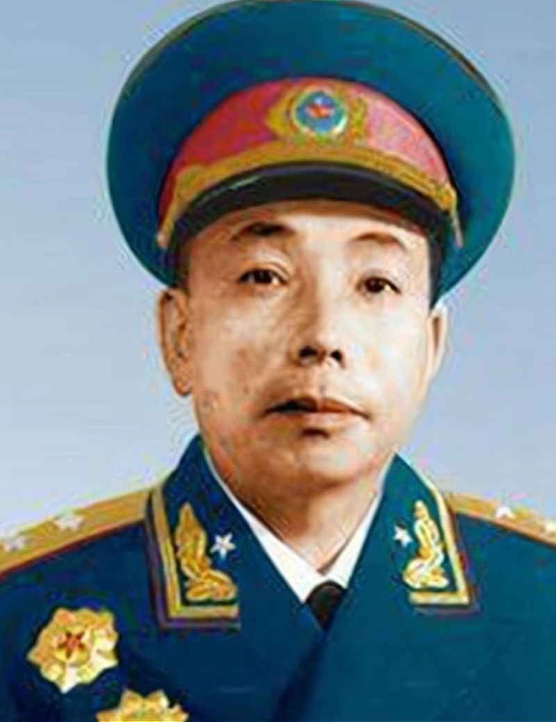 The head of the founding lieutenant general—Xu Liqing, an excellent ...