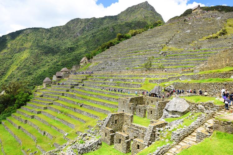 Cultural Traditions and Symbolism of the Inca Empire: An Analysis of ...