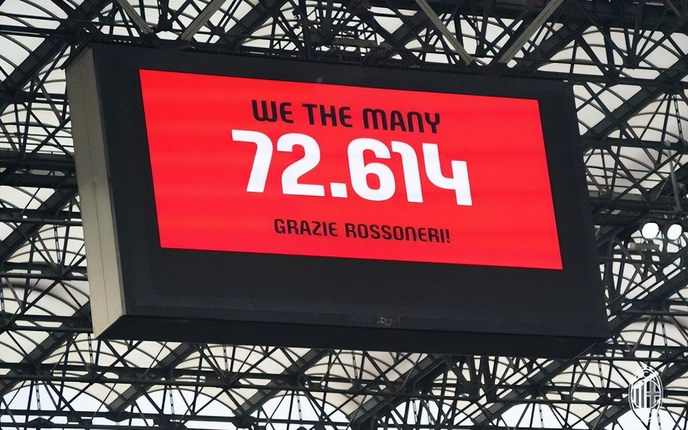 72,000 people witnessed! AC Milan won 2-0, Leo is super one-stop, and ...