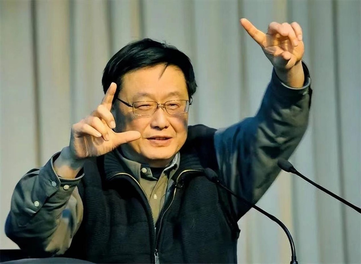 Photographer Wang Wenlan: When his son got sick and divorced Ni Ping ...