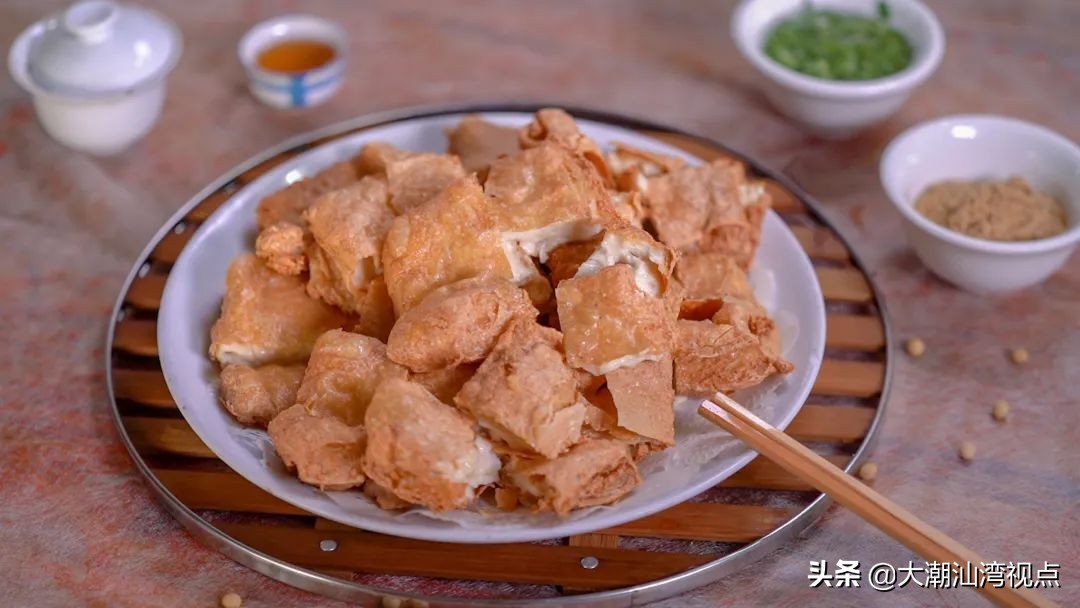 This famous Chaoshan snack, crispy skin and tender meat, fragrant in ...
