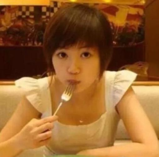 "The Laughingstock of the World" Ma Rong's History of Degeneration - iNEWS