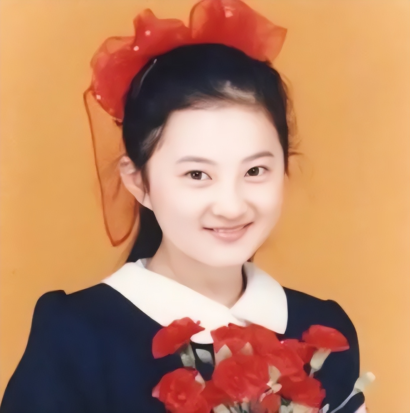 Jin Ming and Lin Miaoke: They debuted at the same age of 8, but now ...