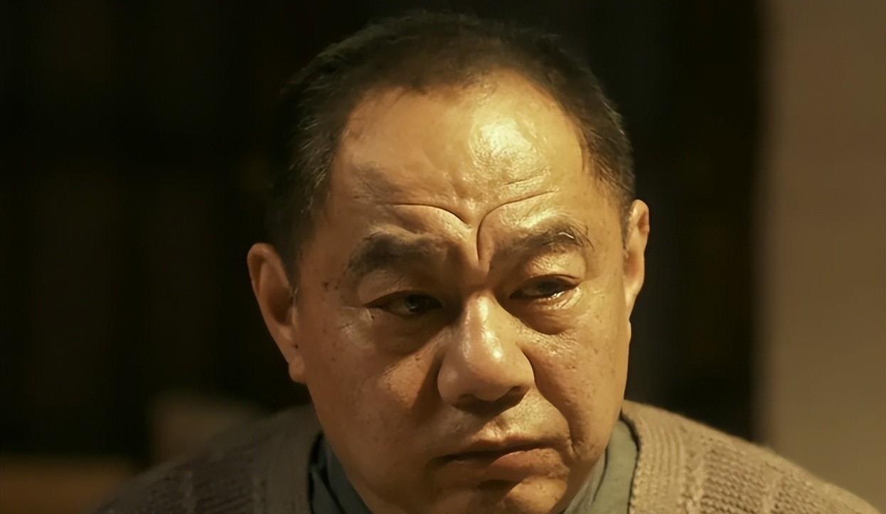 The eldest son was too calm when he was killed and helped outsiders ...