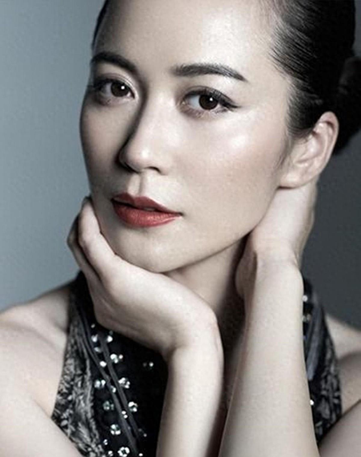 Three older single female stars in the entertainment industry, each ...