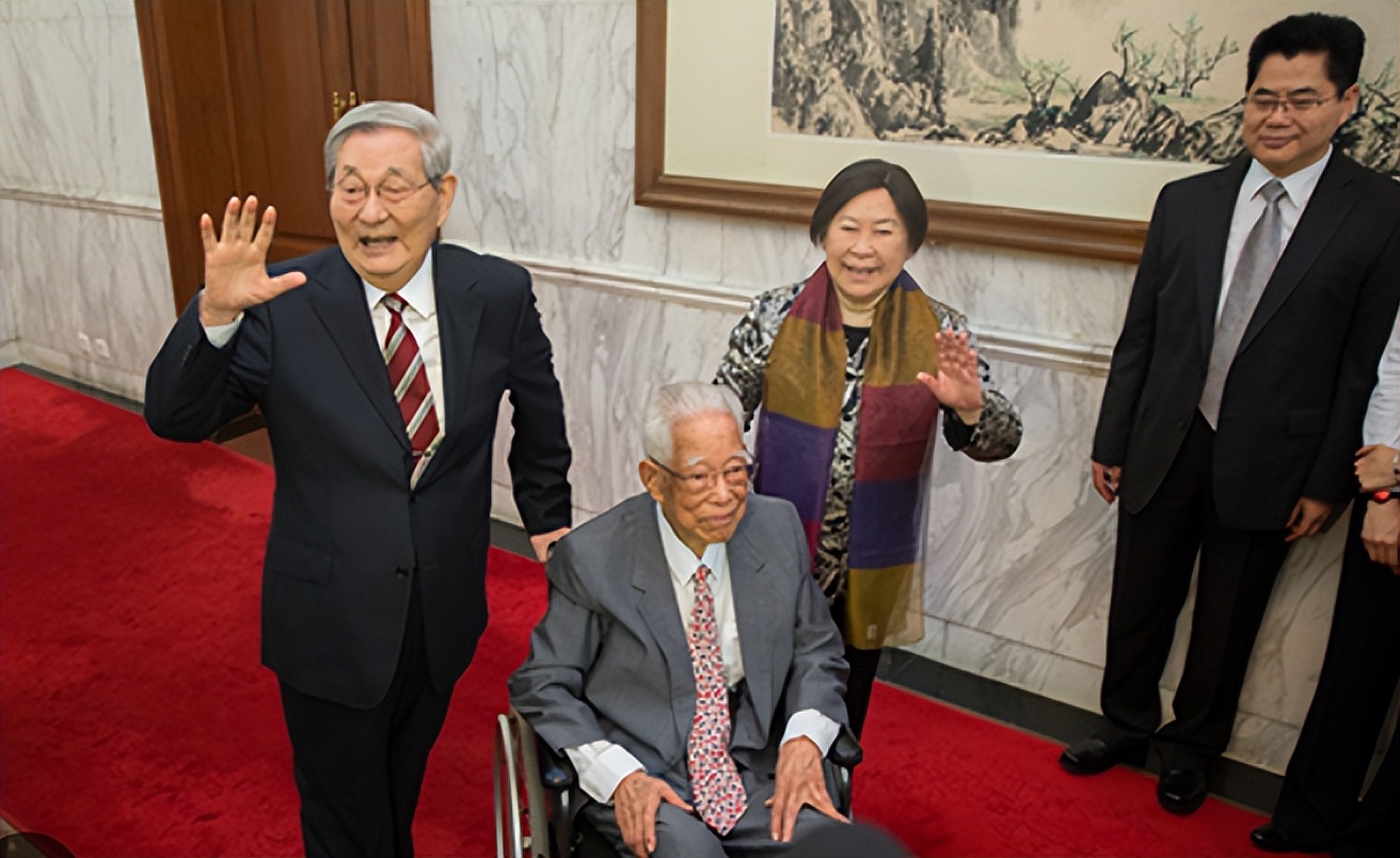 Zhu Yanlai: The eldest daughter of Premier Zhu Rongji, who returned to ...