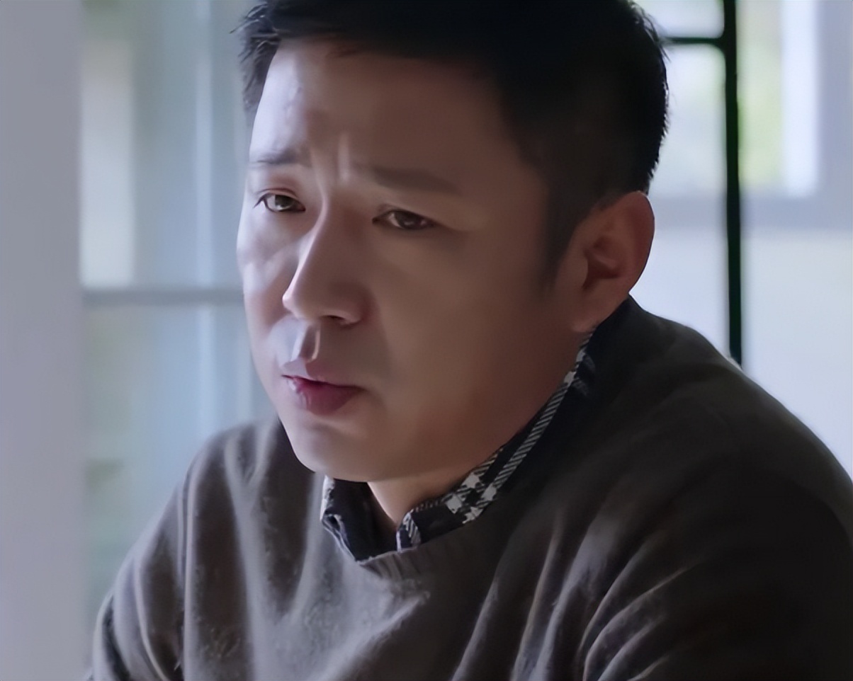 Gao Xin: After his wife was injured and disfigured, he took care of ...