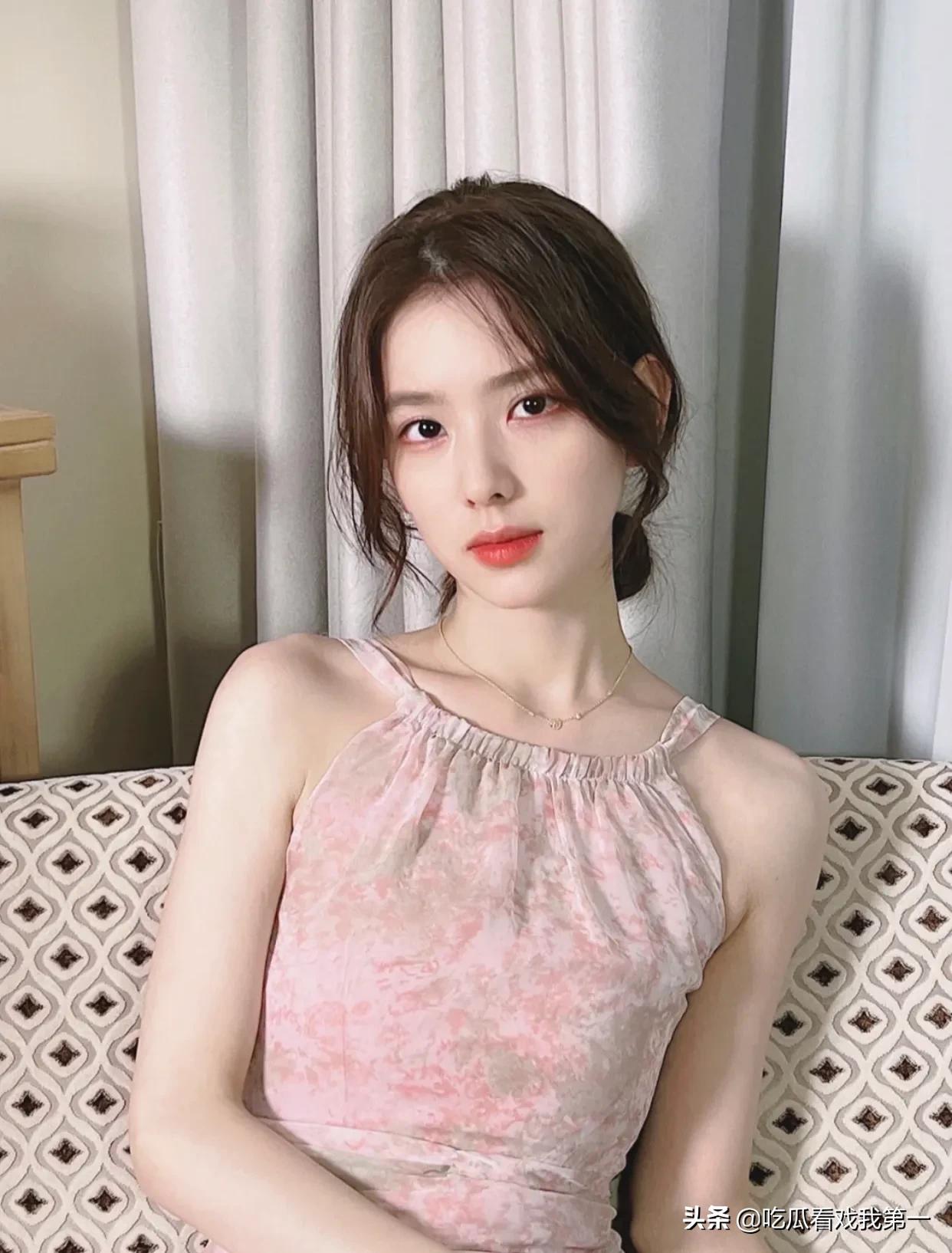 Sun Yining is so beautiful, she looks like Song Hye Kyo - iNEWS