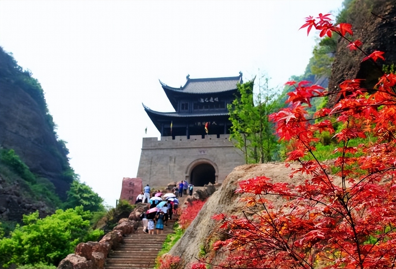 Jiange is majestic and Cui Wei - iNEWS