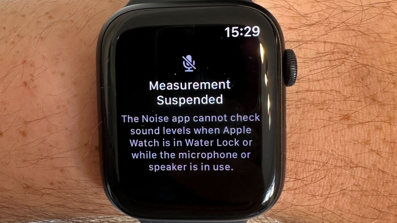 Apple Watch 8 and Ultra's Mic Issues Don't Panic, Software Issues - iNEWS