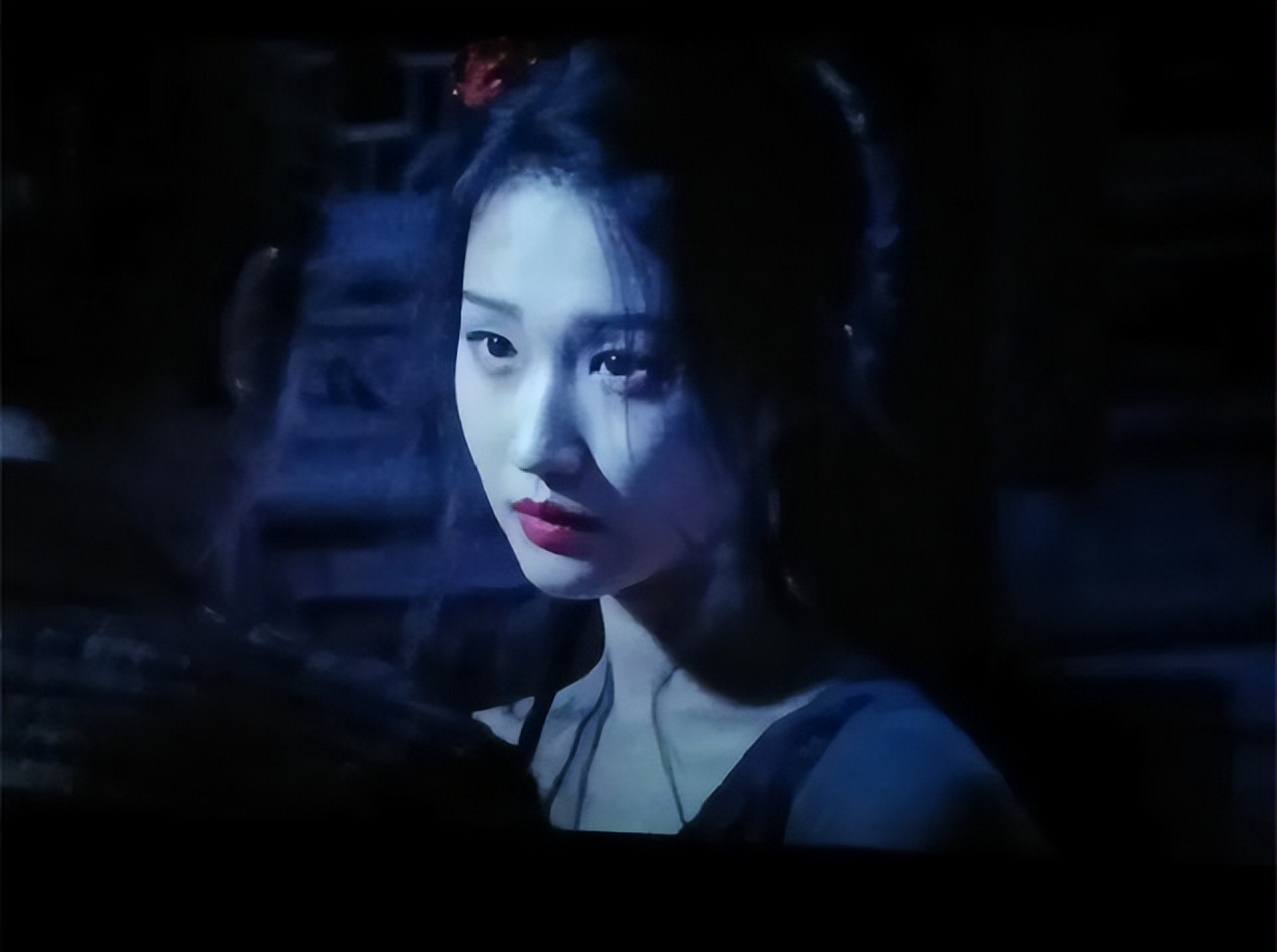 [Manjianghong] The rape plot of prostitute Yaoqin caused controversy, and was questioned by ...