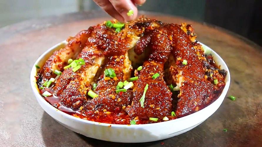 Teach you how to make elbows at home. After cooking, they will be soft ...