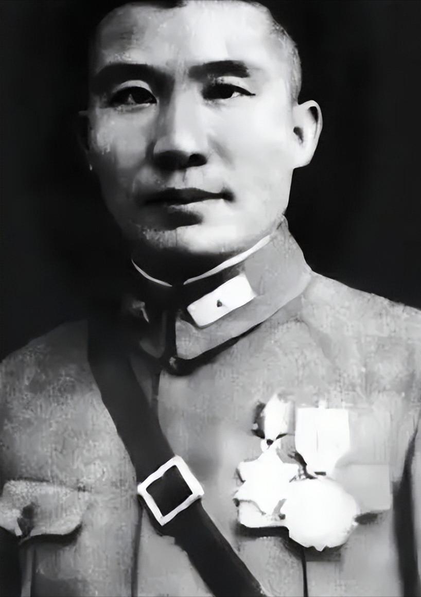 After Wang Yaowu ate the dishes made by Song Meiling, he urgently ...