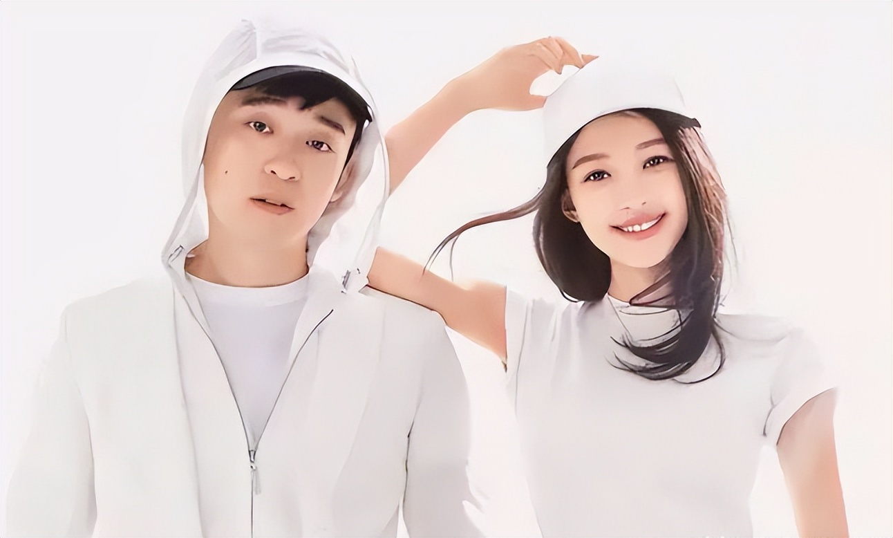 Sun Yi and Dong Zijian are divorced, and 6 years of marriage can't get a wedding - iNEWS