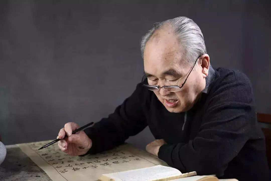 89-year-old Sun Boxiang's "Thousand Characters" is simple and elegant ...