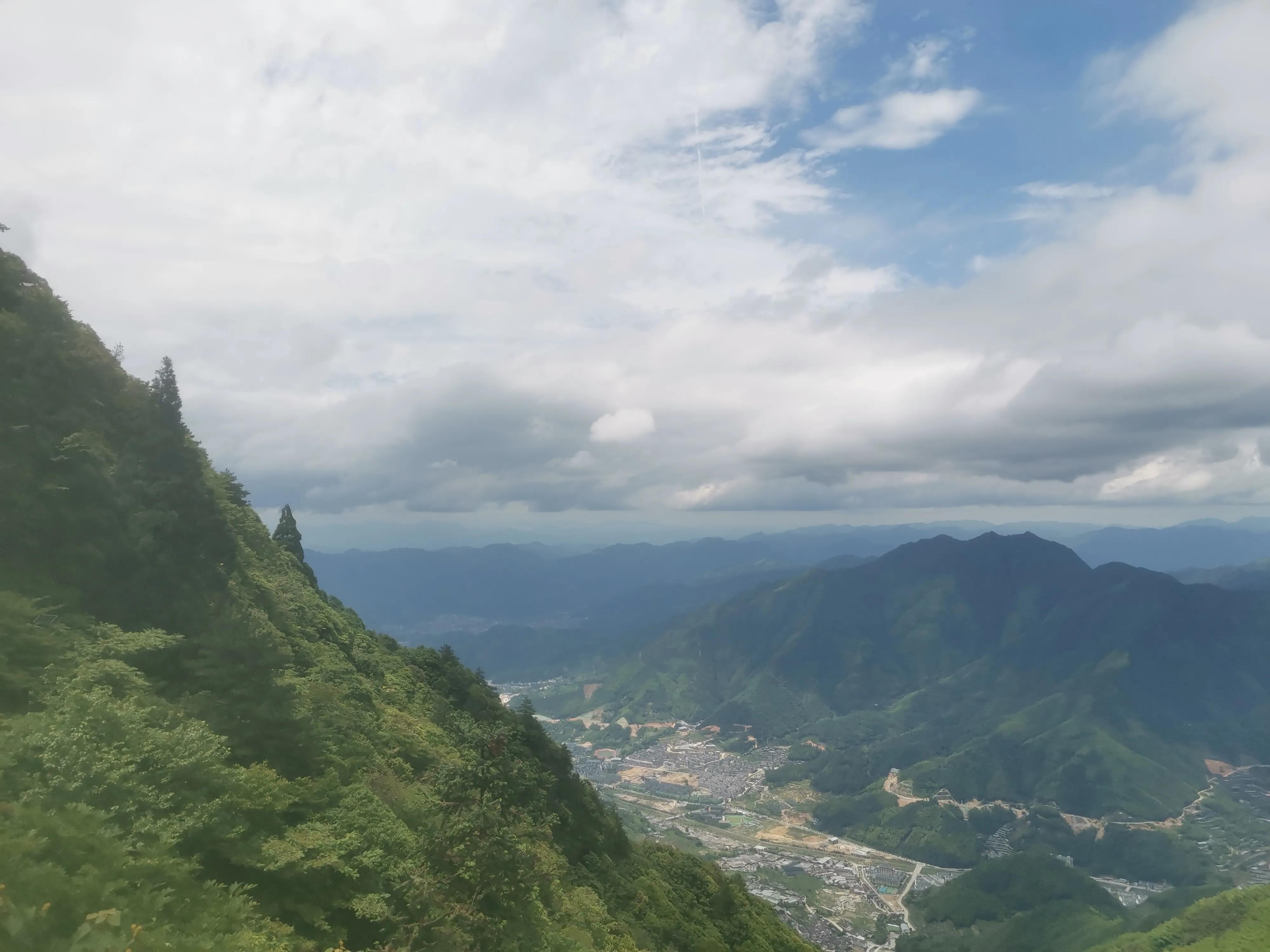 Go up to Dumwood Mountain again. - iNEWS