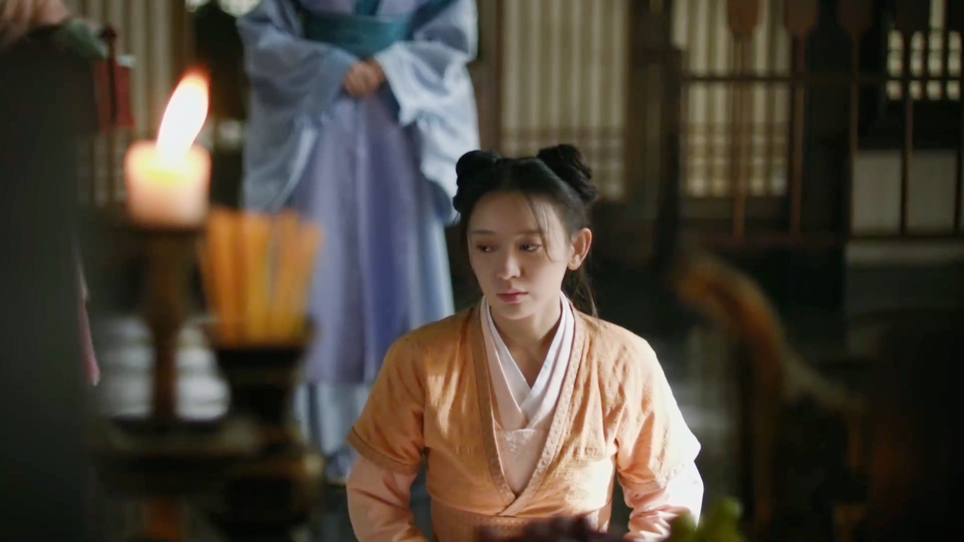 Mo Lan was too involved in the show to become a snotty girl, and the ...