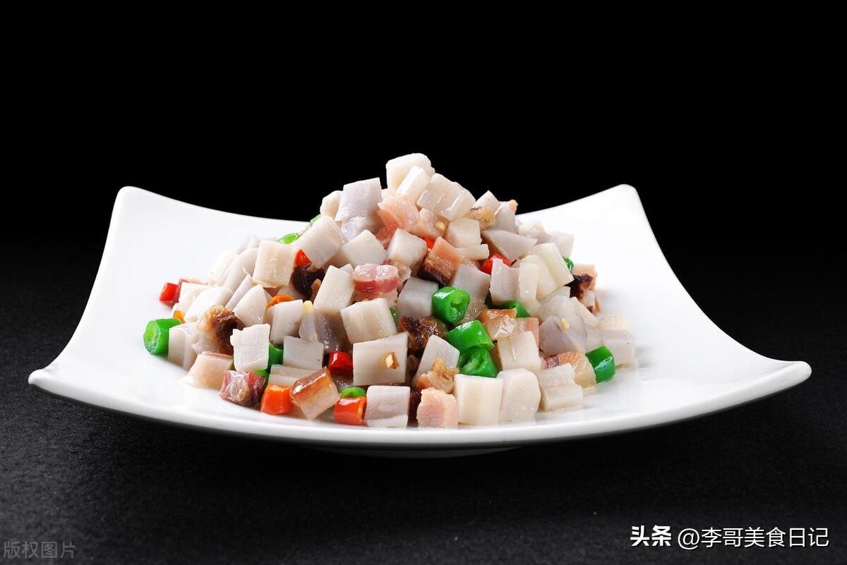 Do you use cold water or hot water for diced lotus root? Easy to make ...