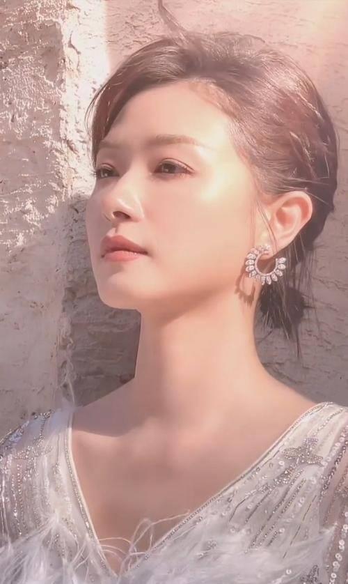 "Clean" actress Wan Qian is 41 years old and her stunning figure has ...